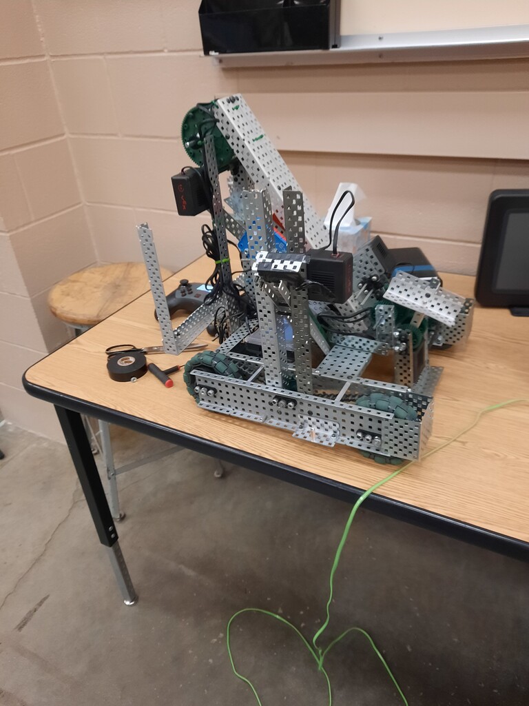 These Pneumatic Bots Are Op Any Way To Face Them Vex V5 General