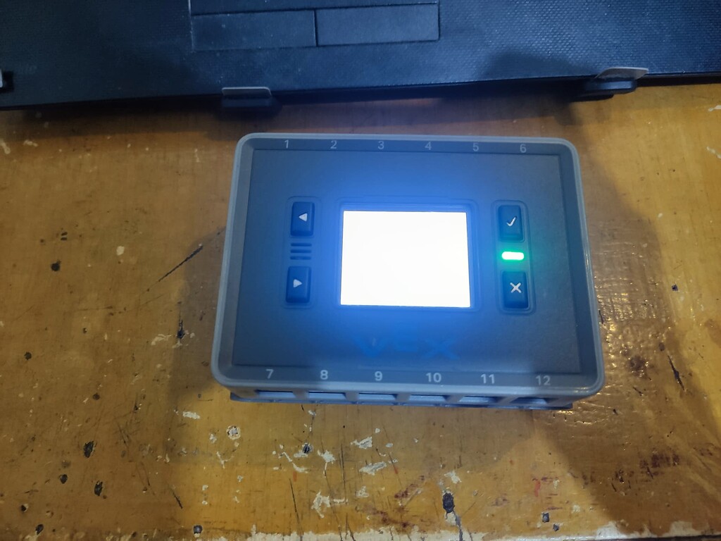 Need Help - Vex IQ White Screen Display - IQ Technical Discussion - VEX ...
