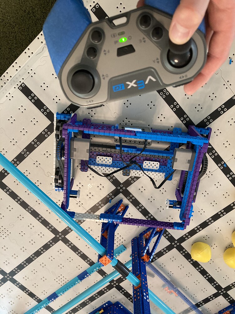 Fixing reversed drivetrain - IQ Technical Discussion - VEX Forum