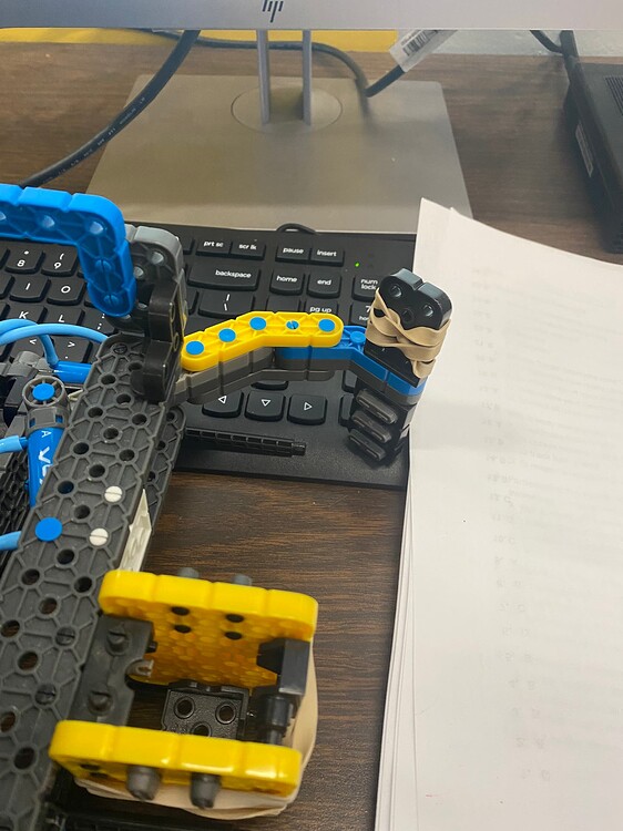 180 Pin claw cannot pick up pins - VEX IQ General Discussion - VEX Forum