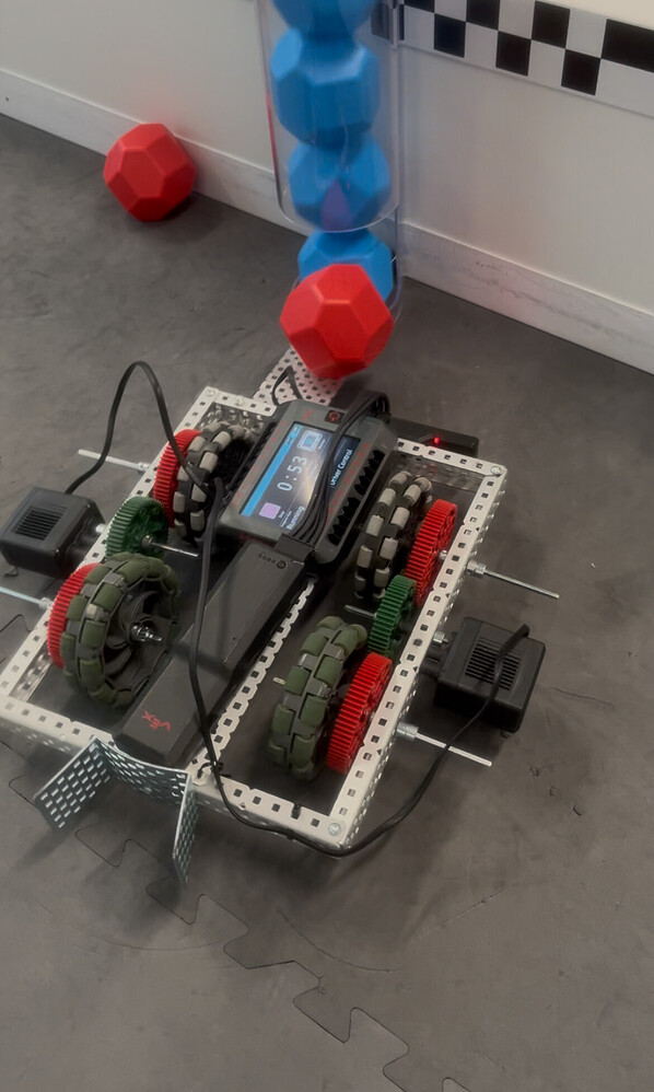 Which Drive train is superior for "Push Back" A standard 6-4 motor or X ...