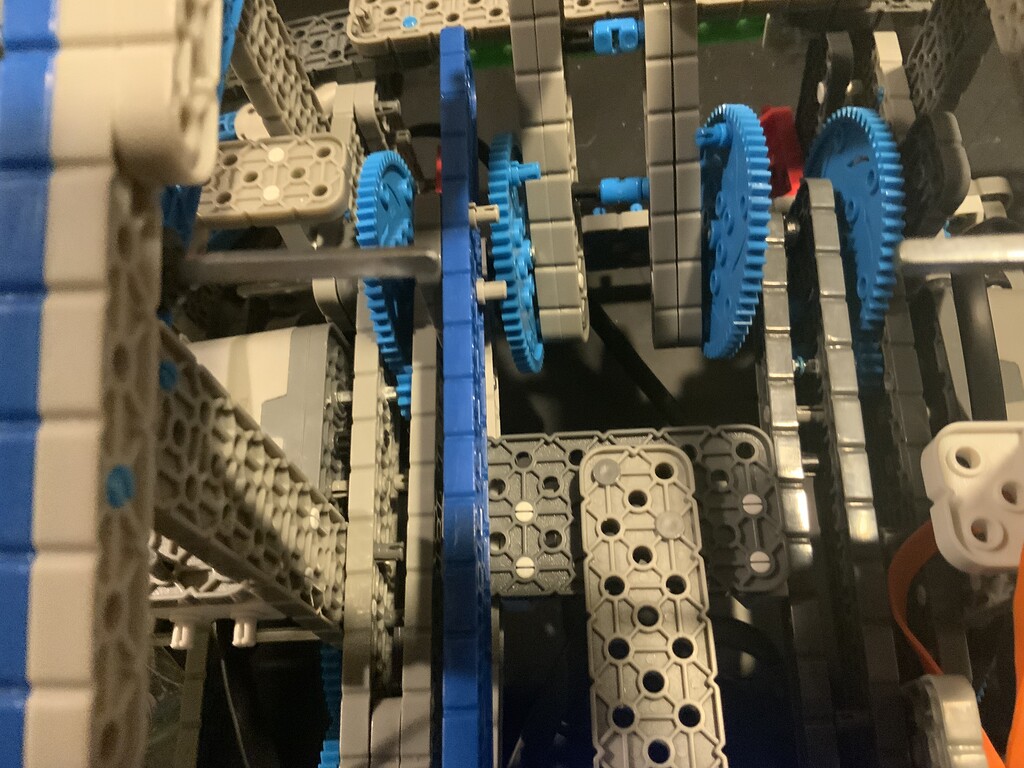 Choo choo mechanism gears - VEX IQ General Discussion - VEX Forum
