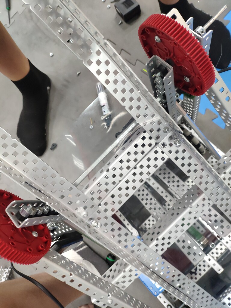 Need help on custom hinge - VRC > Tower Takeover (19/20) - VEX Forum