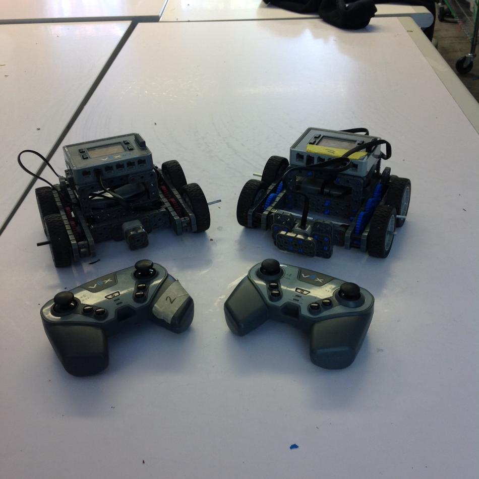 Robot Race (Teleoperated robots with bumper sensors) - VEX IQ Robot Showcase - VEX Forum