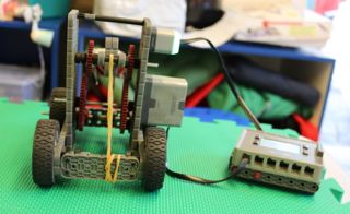 Catapult-bot on wheels - VEX IQ Robot Showcase - VEX Forum