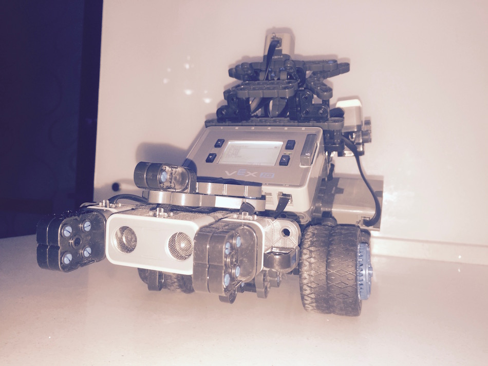 Bot a little boot - VEX IQ Robot Showcase - VEX Forum