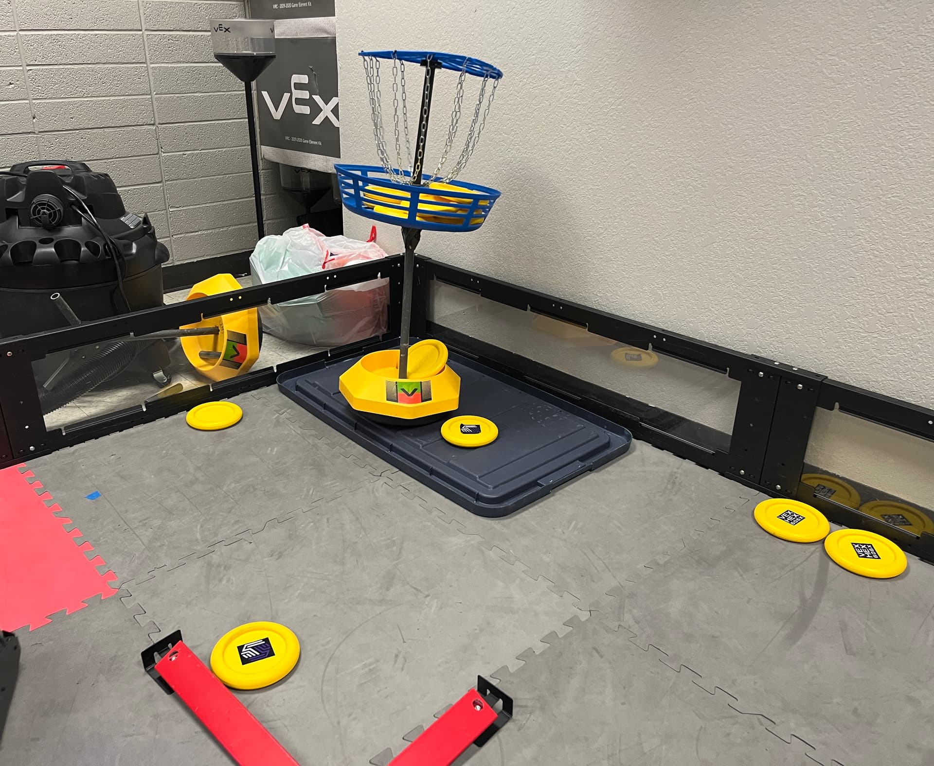 Cursed Images - #5719 by Benn - Chit-Chat / Rumor Mill - VEX Forum