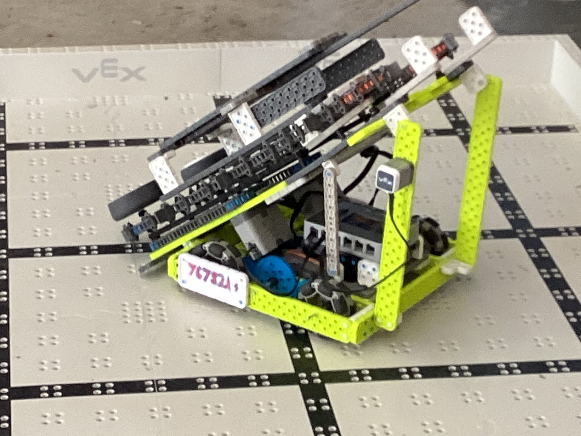 Can someone summarize the popular mix and match designs? - VEX IQ ...