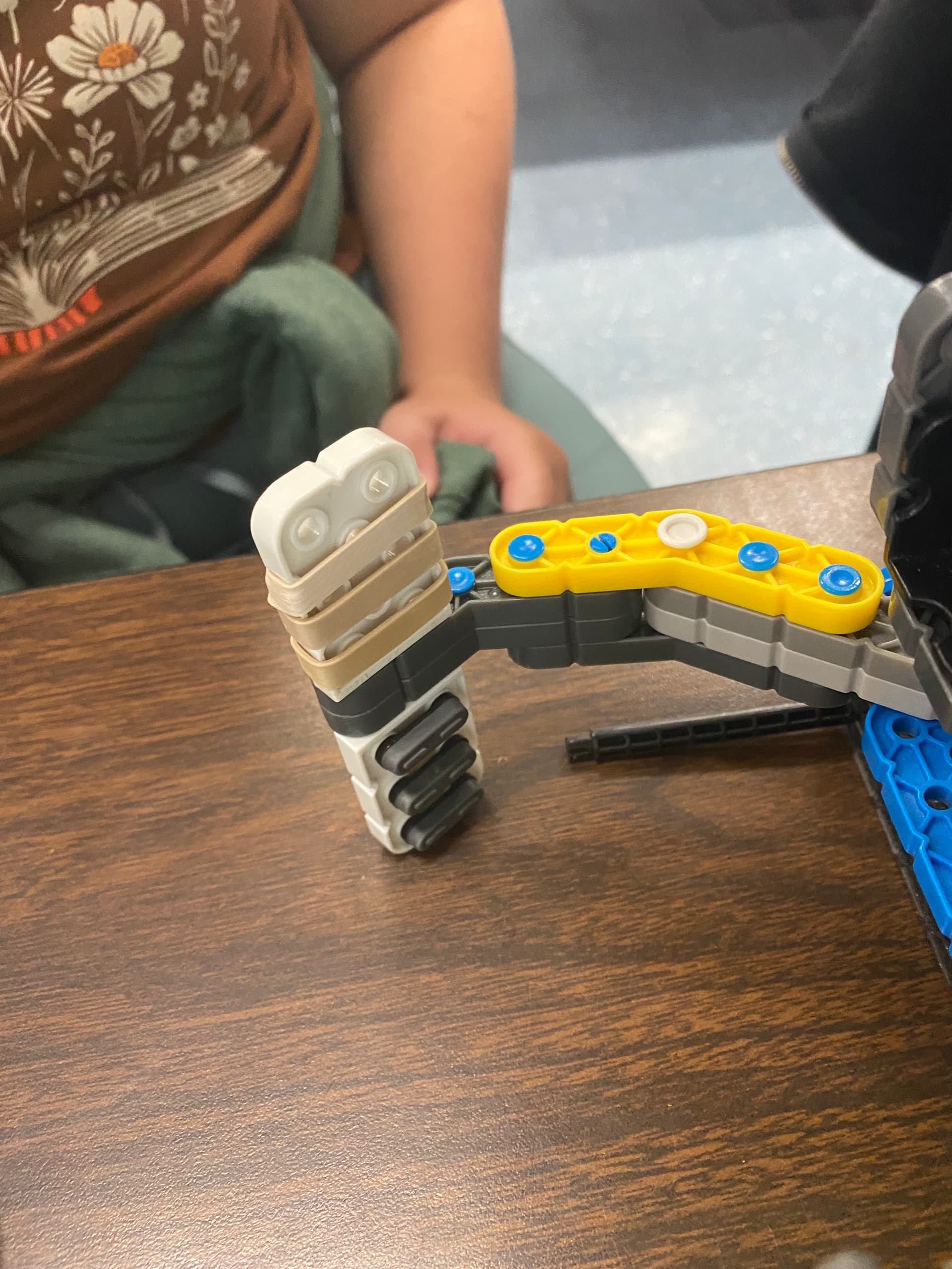 180 Pin claw cannot pick up pins - VEX IQ General Discussion - VEX Forum