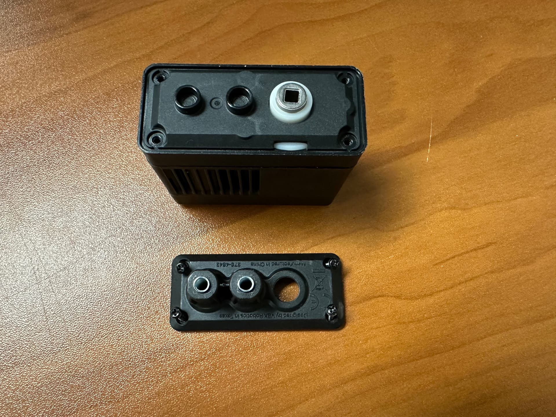 Pictures of Internals of V5 components - #39 by Pat.Chet.02 - Technical ...