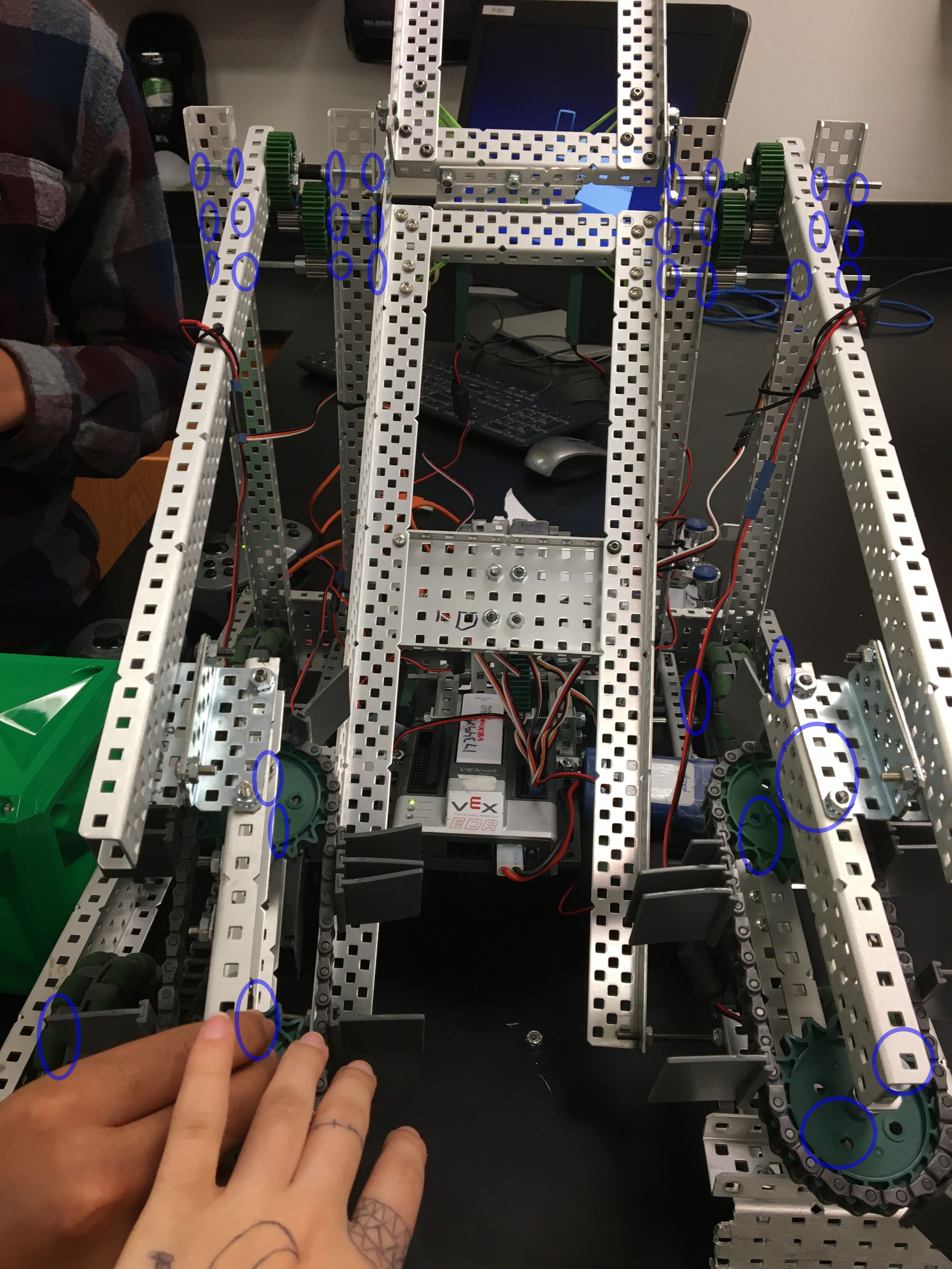 Tray lift roller intake arms are super wobbly - VEX V5 General ...